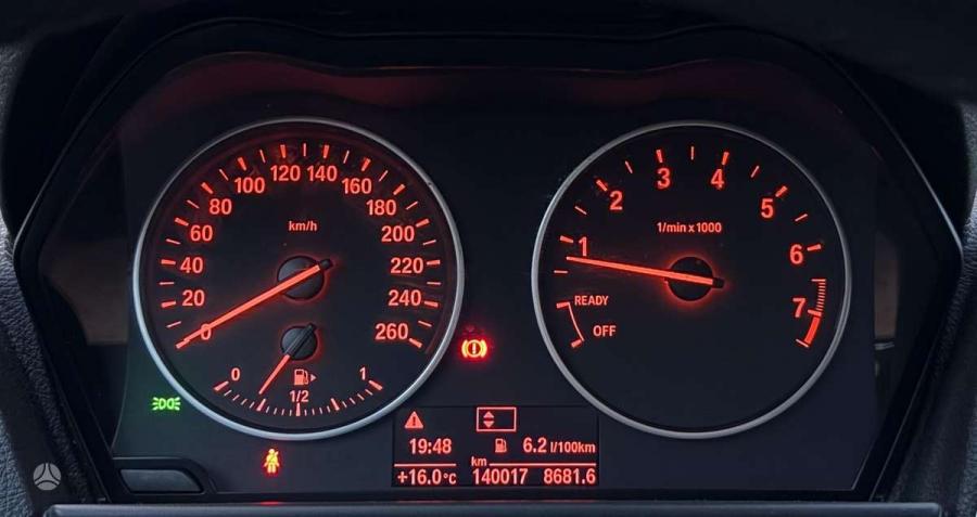 Black BMW 116 2014 in Druskininkai, with an engine capacity of 1.60 L and mileage of 140 thousand km for 6500 €, photo 28 on AUTOMOTO.COM.LV