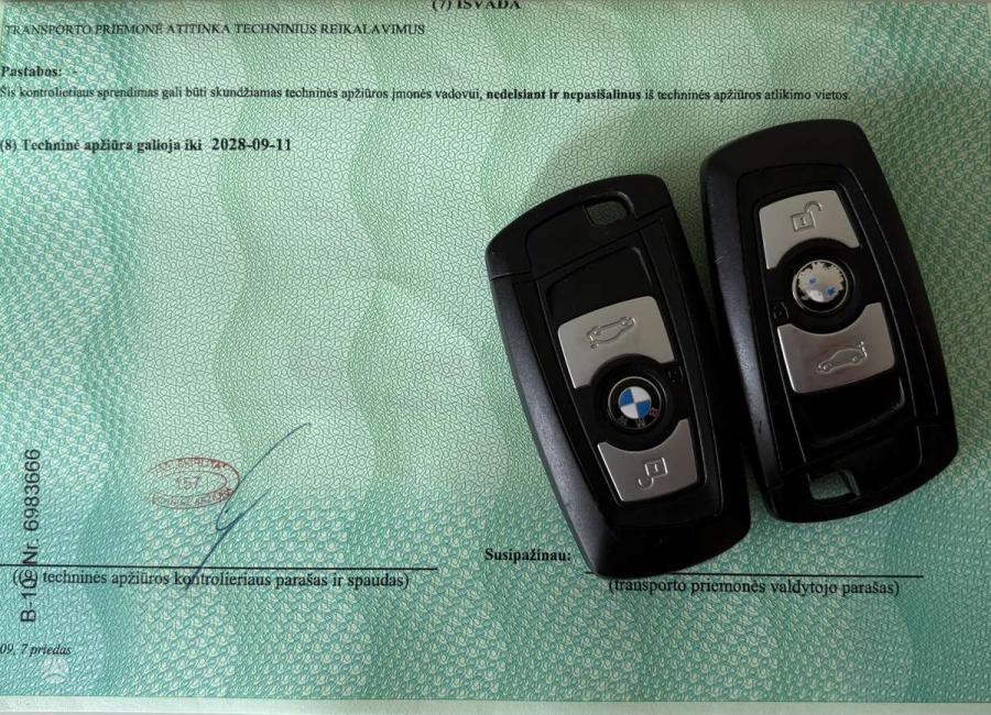 Black BMW 116 2014 in Druskininkai, with an engine capacity of 1.60 L and mileage of 140 thousand km for 6500 €, photo 36 on AUTOMOTO.COM.LV