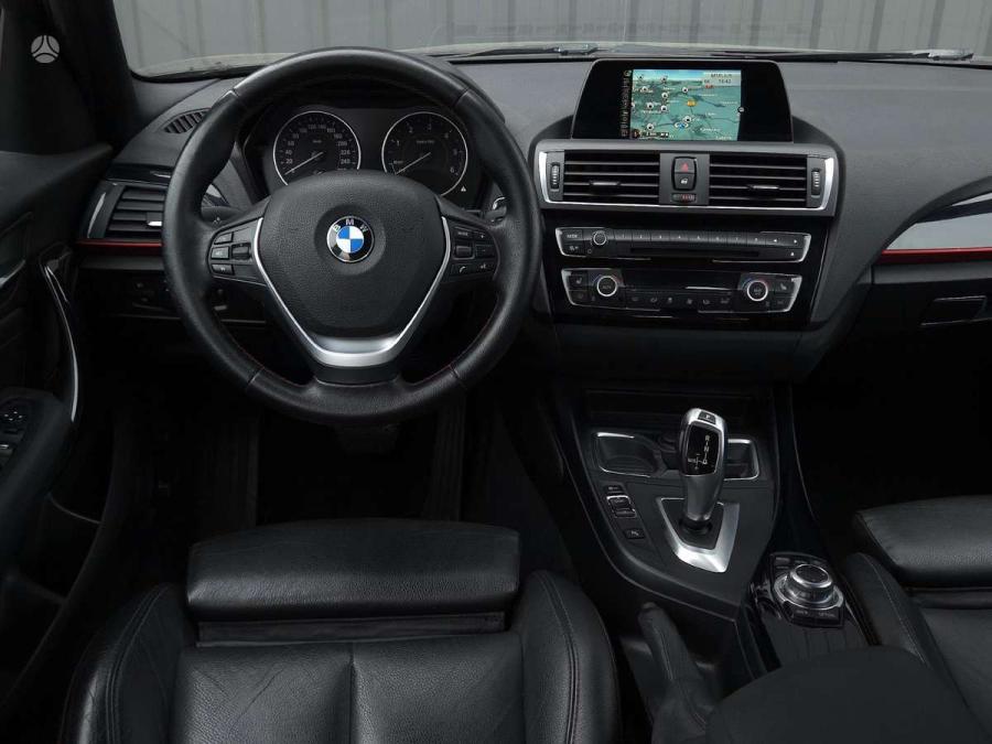 Black BMW 116 2015 in Kaunas, with an engine capacity of 1.50 L and mileage of 272 thousand km for 8999 €, photo 18 on AUTOMOTO.COM.LV