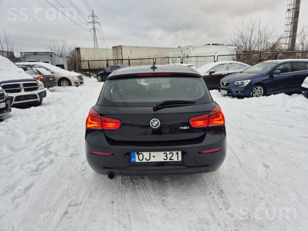 Black BMW 116 2015 in Riga, with an engine capacity of 1.50 L and mileage of 232 thousand km for 8990 €, photo 7 on AUTOMOTO.COM.LV