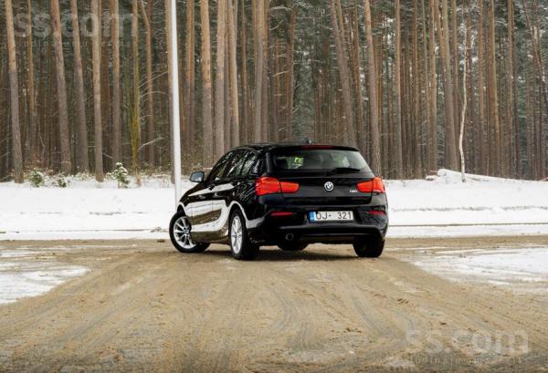 Black BMW 116 2015 in Riga, with an engine capacity of 1.50 L and mileage of 232 thousand km for 8990 €, photo 8 on AUTOMOTO.COM.LV
