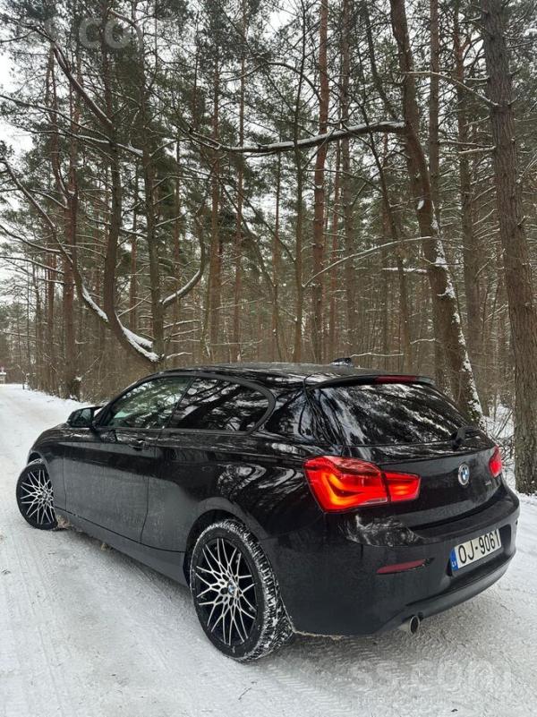 Melns BMW 116 2015 Rīga, ar dzinēja tilpumu 1.50 L un nobraukumu 129 tūkst. km par 7750 €, foto 4 vietnē AUTOMOTO.COM.LV