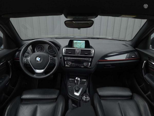 Melns BMW 116 2015 Kauņa, ar dzinēja tilpumu 1.50 L un nobraukumu 272 tūkst. km par 8850 €, foto 2 vietnē AUTOMOTO.COM.LV