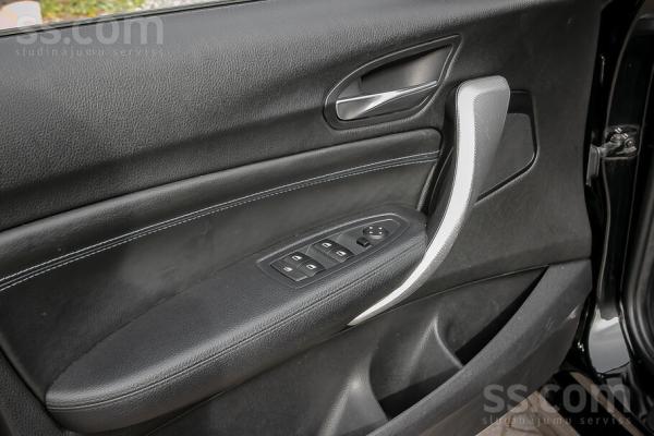 Melns BMW 116 2015 Tukums, ar dzinēja tilpumu 1.50 L un nobraukumu 269 tūkst. km par 13590 €, foto 10 vietnē AUTOMOTO.COM.LV