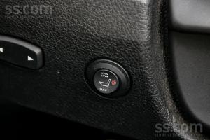 Melns BMW 116 2015 Tukums, ar dzinēja tilpumu 1.50 L un nobraukumu 269 tūkst. km par 13590 €, foto 14 vietnē AUTOMOTO.COM.LV