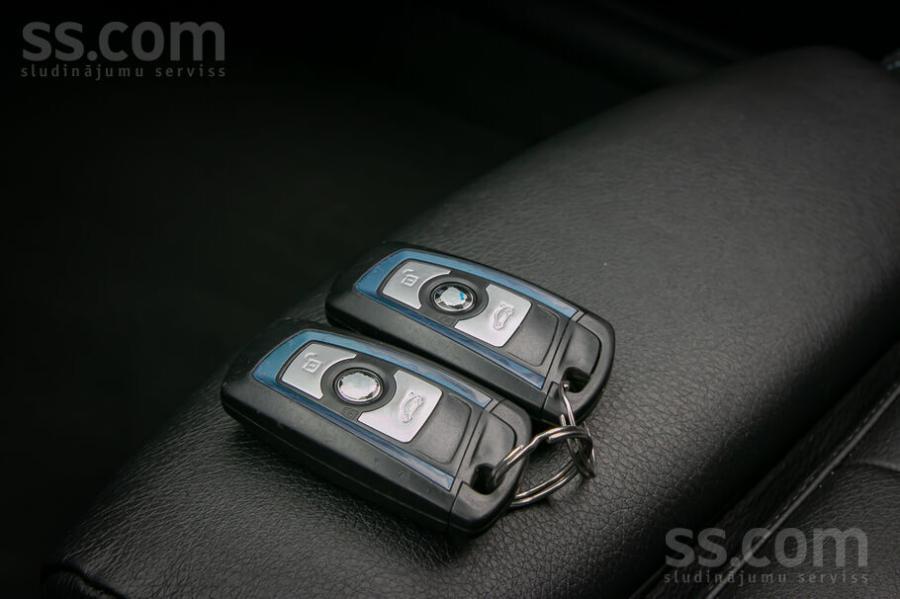 Melns BMW 116 2015 Tukums, ar dzinēja tilpumu 1.50 L un nobraukumu 269 tūkst. km par 13590 €, foto 17 vietnē AUTOMOTO.COM.LV