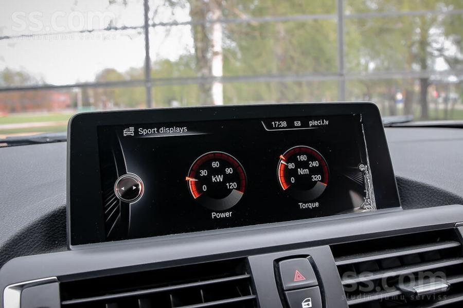 Melns BMW 116 2015 Tukums, ar dzinēja tilpumu 1.50 L un nobraukumu 269 tūkst. km par 13590 €, foto 26 vietnē AUTOMOTO.COM.LV