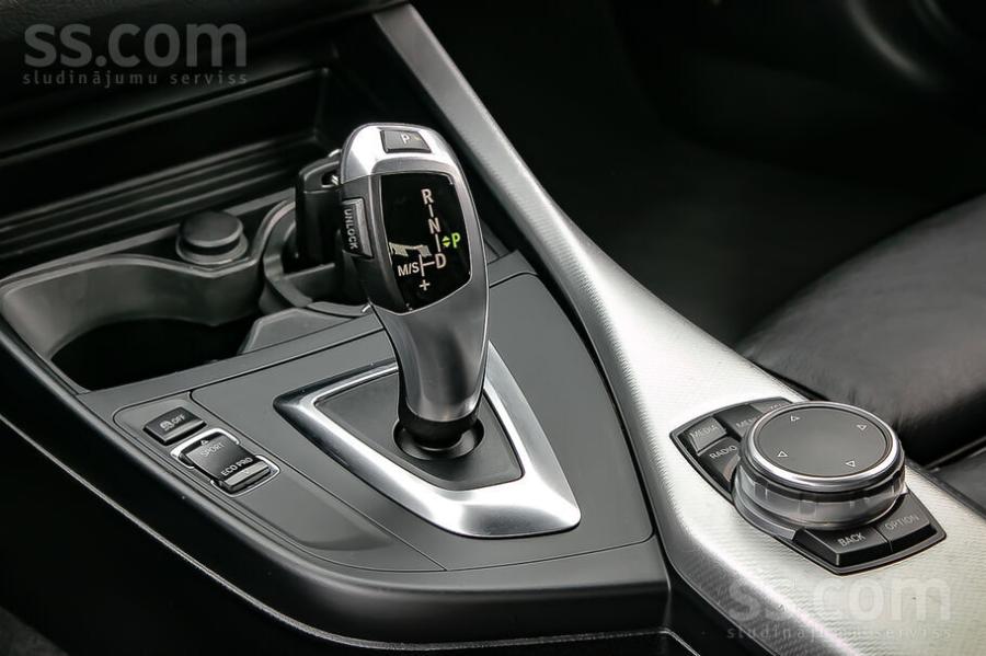 Melns BMW 116 2015 Tukums, ar dzinēja tilpumu 1.50 L un nobraukumu 269 tūkst. km par 13590 €, foto 31 vietnē AUTOMOTO.COM.LV