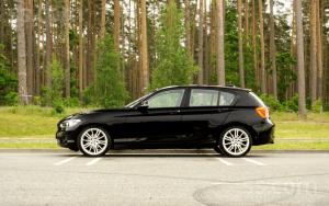 Black BMW 116 2015 in Riga, with an engine capacity of 1.50 L and mileage of 209 thousand km for 10990 €, photo 6 on AUTOMOTO.COM.LV