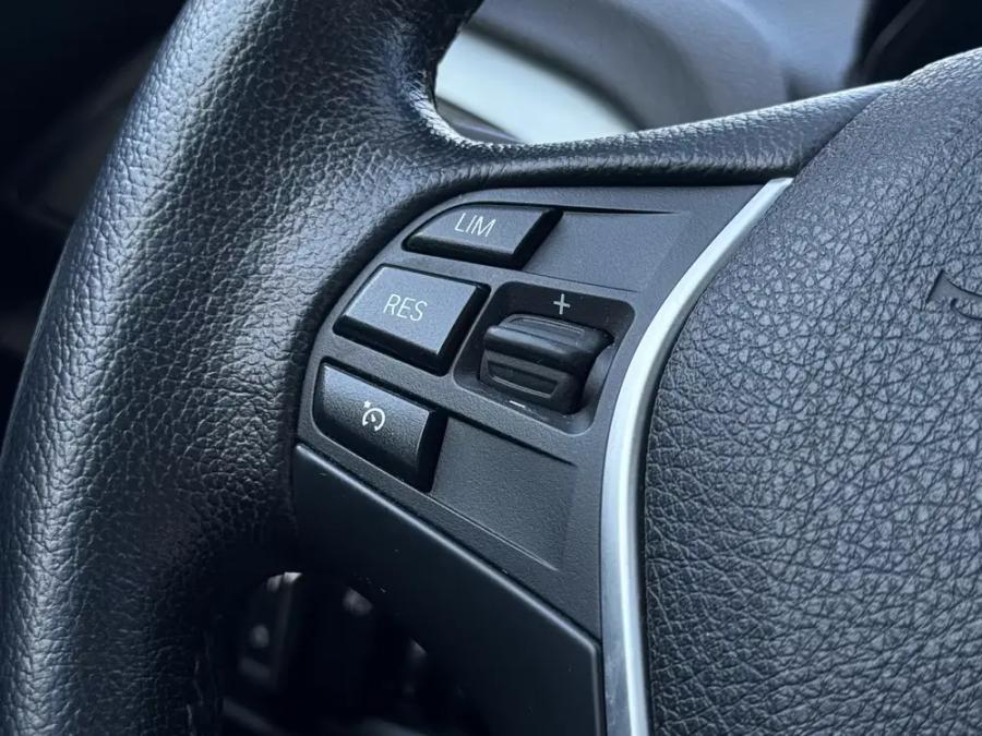 Melns BMW 116 2015 Jūrmala, ar dzinēja tilpumu 2.00 L un nobraukumu 258 tūkst. km par 7950 €, foto 18 vietnē AUTOMOTO.COM.LV