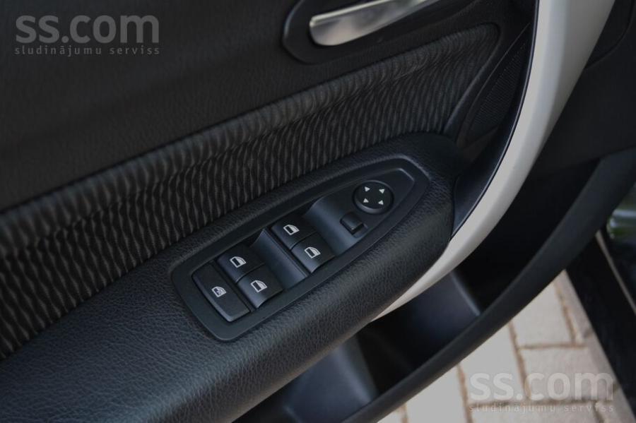 Black BMW 116 2015 in Jelgava, with an engine capacity of 1.60 L and mileage of 0 thousand km for 5690 €, photo 17 on AUTOMOTO.COM.LV