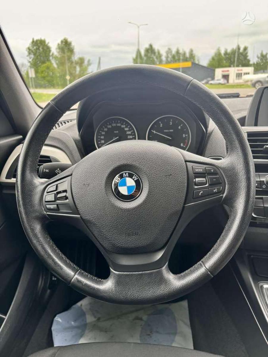 Black BMW 116 2015 in Taurage, with an engine capacity of 1.50 L and mileage of 208 thousand km for 5600 €, photo 15 on AUTOMOTO.COM.LV