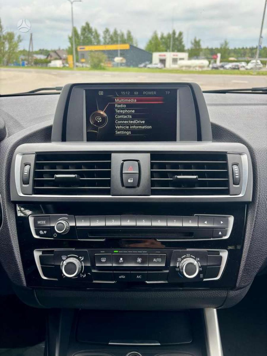 Black BMW 116 2015 in Taurage, with an engine capacity of 1.50 L and mileage of 208 thousand km for 5600 €, photo 19 on AUTOMOTO.COM.LV