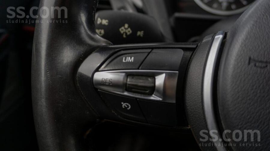Melns BMW 116 2015 Rīga, ar dzinēja tilpumu 1.50 L un nobraukumu 209 tūkst. km par 10190 €, foto 21 vietnē AUTOMOTO.COM.LV