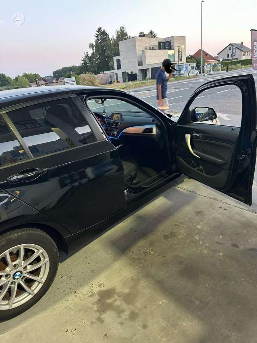 Black BMW 116 2015 in Siauliai, with an engine capacity of 1.50 L and mileage of 200 thousand km for 3700 €, photo 3 on AUTOMOTO.COM.LV