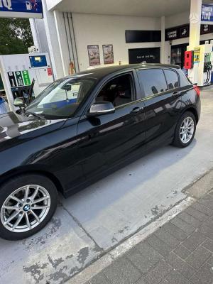 Black BMW 116 2015 in Siauliai, with an engine capacity of 1.50 L and mileage of 200 thousand km for 3700 €, photo 6 on AUTOMOTO.COM.LV