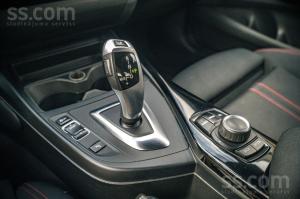Melns BMW 116 2015 Rīga, ar dzinēja tilpumu 1.50 L un nobraukumu 209 tūkst. km par 9990 €, foto 18 vietnē AUTOMOTO.COM.LV