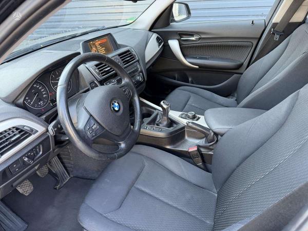 БМВ 116 2015 в Каунас на AUTOMOTO.COM.LV Черный БМВ 116 2015 в Каунас, объемом двигателя 1.50 л и пробегом 193 тыс. км за 3500 €, фото 10 на AUTOMOTO.COM.LV