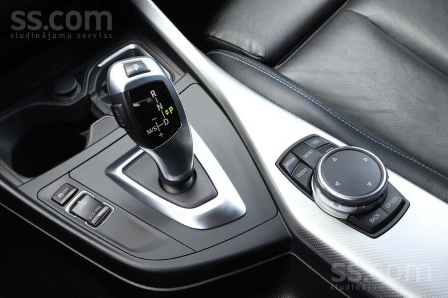 Melns BMW 116 2015 Tukums, ar dzinēja tilpumu 1.50 L un nobraukumu 269 tūkst. km par 11990 €, foto 8 vietnē AUTOMOTO.COM.LV