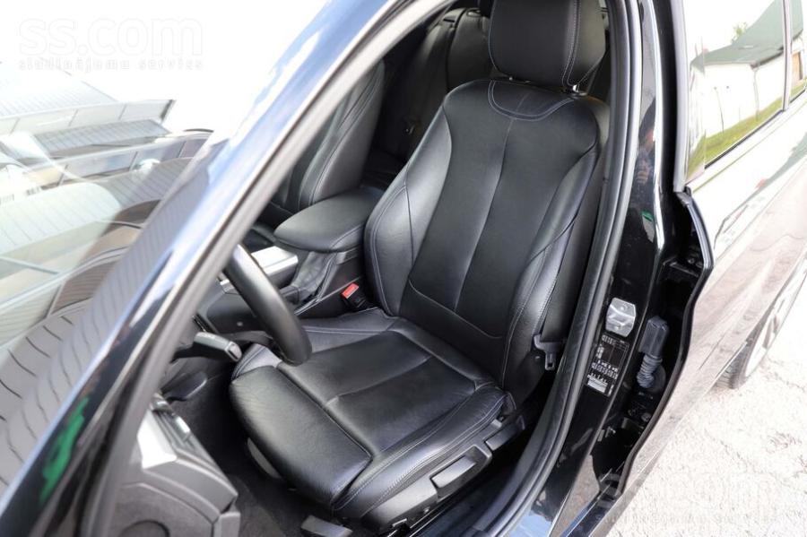 Melns BMW 116 2015 Tukums, ar dzinēja tilpumu 1.50 L un nobraukumu 269 tūkst. km par 11990 €, foto 12 vietnē AUTOMOTO.COM.LV