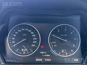 Black BMW 116 2016 in Bauska, with an engine capacity of 1.50 L and mileage of 237 thousand km for 6950 €, photo 18 on AUTOMOTO.COM.LV