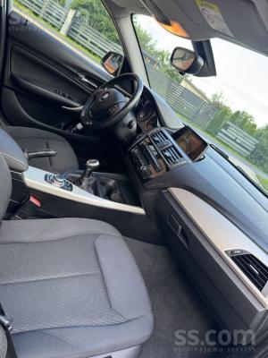 Black BMW 116 2016 in Bauska, with an engine capacity of 1.50 L and mileage of 237 thousand km for 6950 €, photo 22 on AUTOMOTO.COM.LV