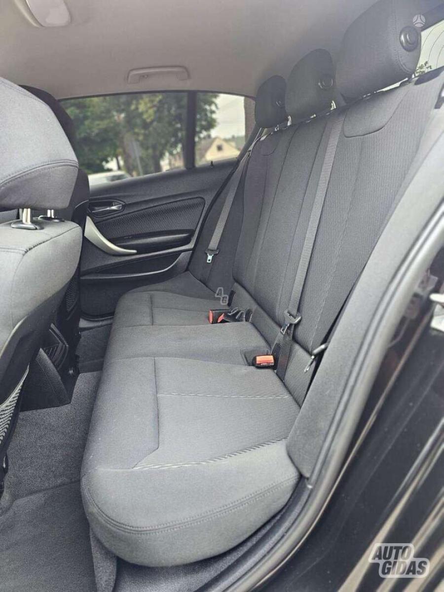 Melns BMW 116 2018 Šauļi, ar dzinēja tilpumu 1.50 L un nobraukumu 127 tūkst. km par 8950 €, foto 14 vietnē AUTOMOTO.COM.LV