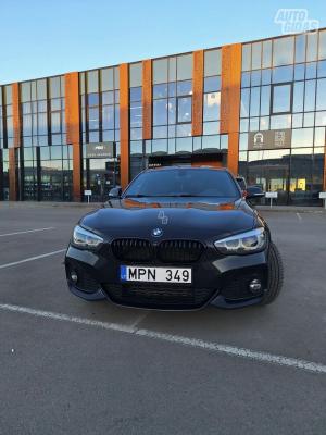 Melns BMW 116 2019 Kauņa, ar dzinēja tilpumu 1.50 L un nobraukumu 250 tūkst. km par 13500 €, foto 4 vietnē AUTOMOTO.COM.LV