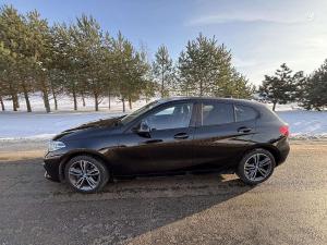 Melns BMW 116 2020 Panevēža, ar dzinēja tilpumu 1.50 L un nobraukumu 128 tūkst. km par 15400 €, foto 5 vietnē AUTOMOTO.COM.LV