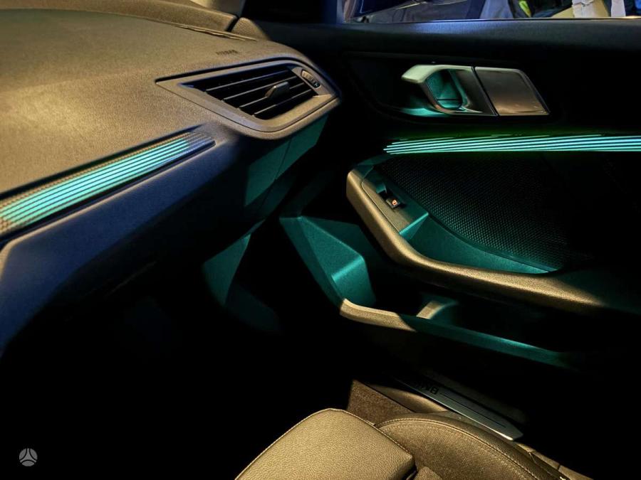 Melns BMW 116 2020 Panevēža, ar dzinēja tilpumu 1.50 L un nobraukumu 130 tūkst. km par 13400 €, foto 18 vietnē AUTOMOTO.COM.LV