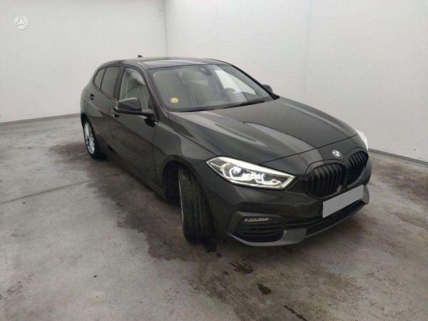 Melns BMW 116 2022 Viļņa, ar dzinēja tilpumu 1.50 L un nobraukumu 253 tūkst. km par 13300 €, foto 4 vietnē AUTOMOTO.COM.LV