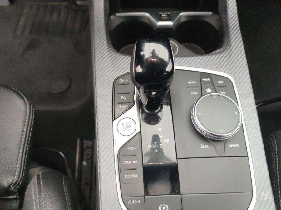 Melns BMW 116 2022 Viļņa, ar dzinēja tilpumu 1.50 L un nobraukumu 253 tūkst. km par 13300 €, foto 14 vietnē AUTOMOTO.COM.LV