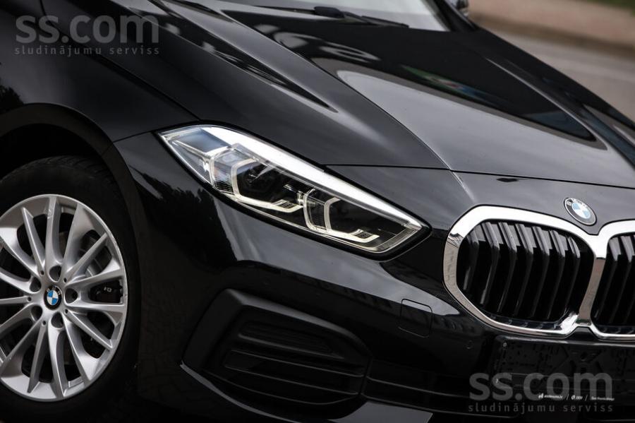 Black BMW 116 2023 in Jelgava, with an engine capacity of 1.50 L and mileage of 0 thousand km for 21990 €, photo 4 on AUTOMOTO.COM.LV