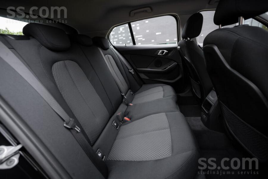 Black BMW 116 2023 in Jelgava, with an engine capacity of 1.50 L and mileage of 0 thousand km for 21990 €, photo 17 on AUTOMOTO.COM.LV