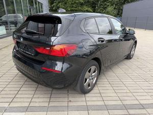 Melns BMW 116 2023 Kauņa, ar dzinēja tilpumu 1.50 L un nobraukumu 182 tūkst. km par 13900 €, foto 4 vietnē AUTOMOTO.COM.LV