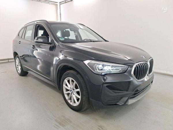 Melns BMW 116 2022 Viļņa, ar dzinēja tilpumu 1.50 L un nobraukumu 147 tūkst. km par 14936 €, foto 2 vietnē AUTOMOTO.COM.LV