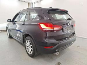 Black BMW 116 2022 in Vilnius, with an engine capacity of 1.50 L and mileage of 147 thousand km for 14936 €, photo 4 on AUTOMOTO.COM.LV
