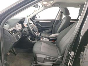 Black BMW 116 2022 in Vilnius, with an engine capacity of 1.50 L and mileage of 147 thousand km for 14936 €, photo 6 on AUTOMOTO.COM.LV