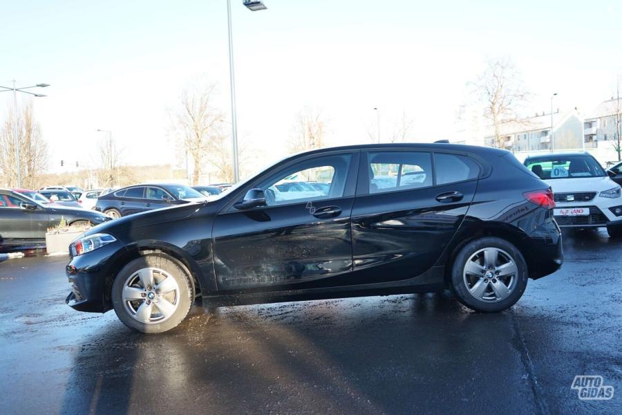 Black BMW 116 2022 in Kaunas, with an engine capacity of 1.50 L and mileage of 30 thousand km for 25439 €, photo 4 on AUTOMOTO.COM.LV