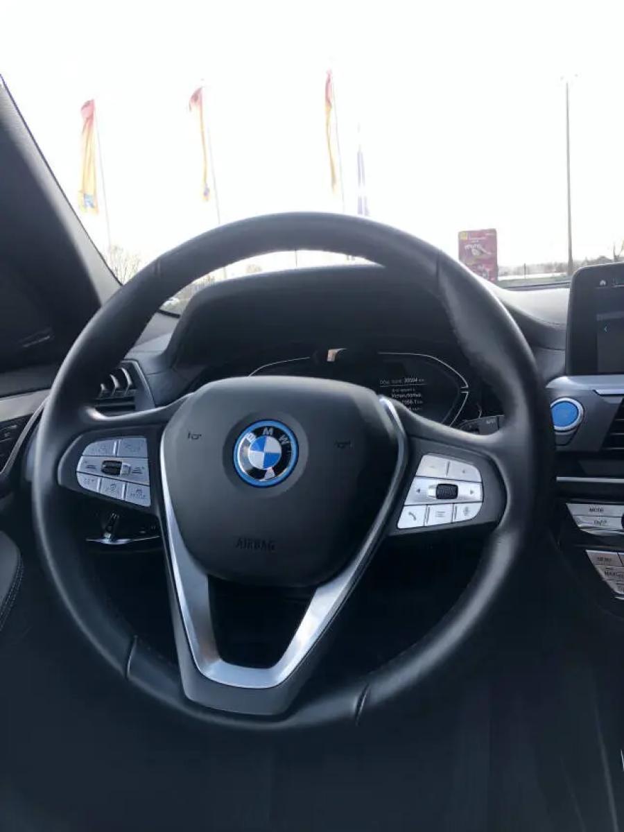 Blue BMW 116 2021 in Riga, with an engine capacity of 0.00 L and mileage of 31 thousand km for 53900 €, photo 15 on AUTOMOTO.COM.LV