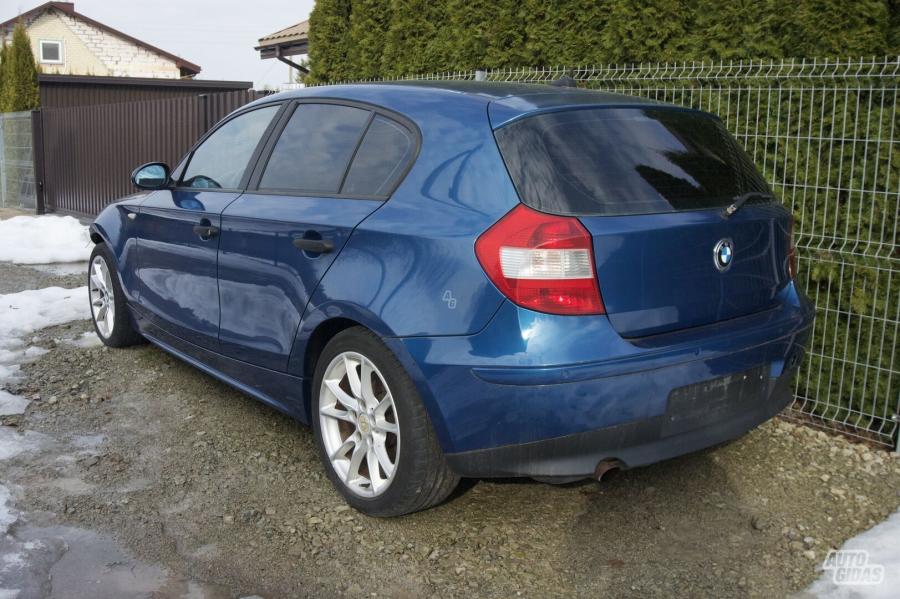 Zils BMW 116 2004 Viļņa, ar dzinēja tilpumu 1.60 L un nobraukumu 202 tūkst. km par 800 €, foto 1 vietnē AUTOMOTO.COM.LV