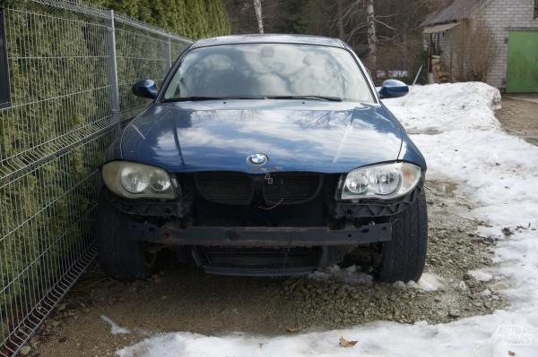 Blue BMW 116 2004 in Vilnius, with an engine capacity of 1.60 L and mileage of 202 thousand km for 800 €, photo 3 on AUTOMOTO.COM.LV
