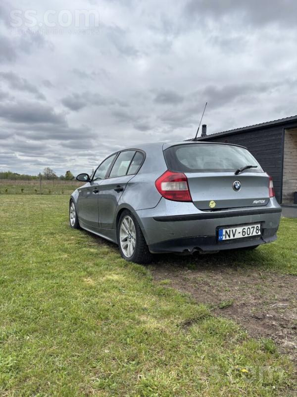 Blue BMW 116 2004 in Riga, with an engine capacity of 1.60 L and mileage of 325 thousand km for 1250 €, photo 6 on AUTOMOTO.COM.LV