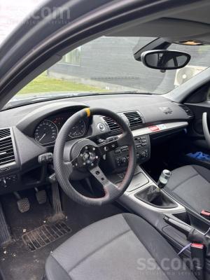 Zils BMW 116 2004 Rīga, ar dzinēja tilpumu 1.60 L un nobraukumu 325 tūkst. km par 1250 €, foto 8 vietnē AUTOMOTO.COM.LV