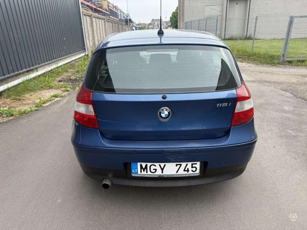Blue BMW 116 2005 in Telschi, with an engine capacity of 1.60 L and mileage of 261 thousand km for 1100 €, photo 5 on AUTOMOTO.COM.LV