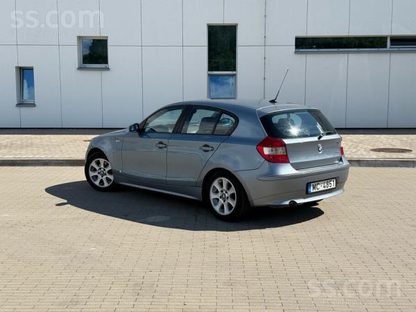Zils BMW 116 2006 Rēzekne, ar dzinēja tilpumu 1.60 L un nobraukumu 268 tūkst. km par 2799 €, foto 7 vietnē AUTOMOTO.COM.LV