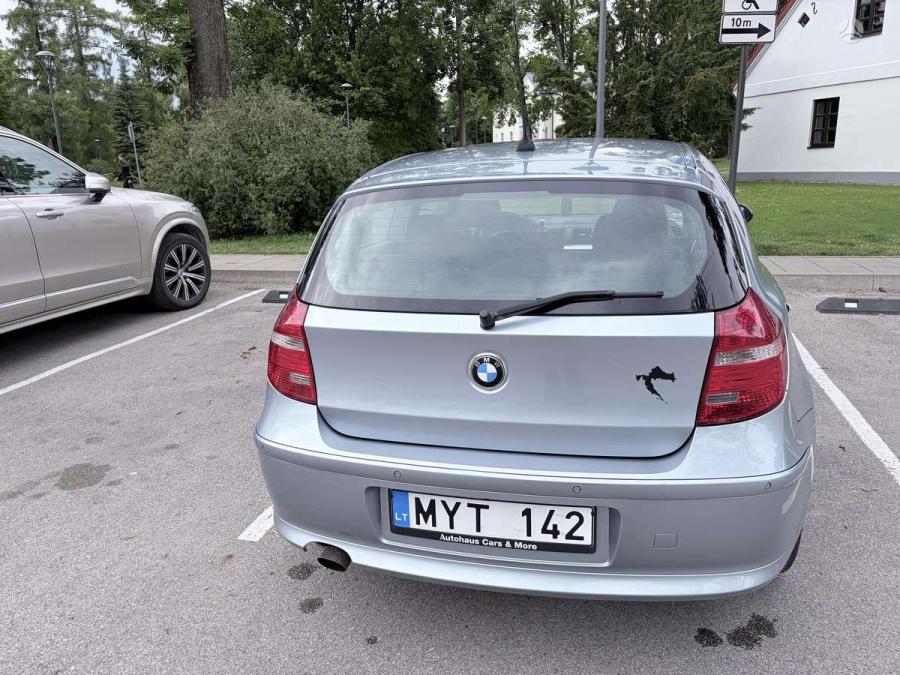 Blue BMW 116 2009 in Kaunas, with an engine capacity of 1.60 L and mileage of 174 thousand km for 2900 €, photo 10 on AUTOMOTO.COM.LV