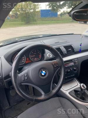 Zils BMW 116 2009 Rīga, ar dzinēja tilpumu 2.00 L un nobraukumu 271 tūkst. km par 2600 €, foto 5 vietnē AUTOMOTO.COM.LV