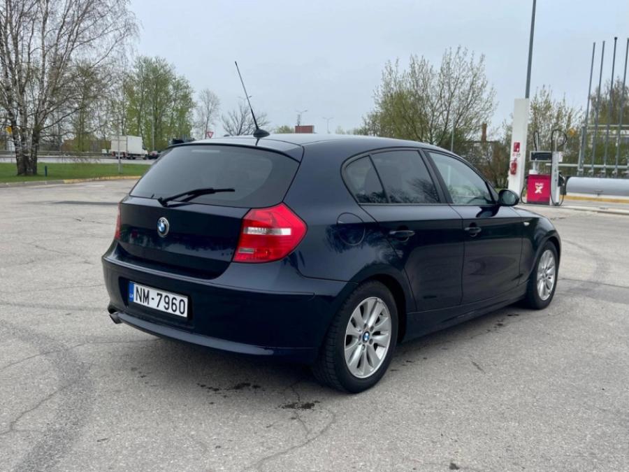 Zils BMW 116 2010 Rīga, ar dzinēja tilpumu 2.00 L un nobraukumu 0 tūkst. km par 5000 €, foto 6 vietnē AUTOMOTO.COM.LV