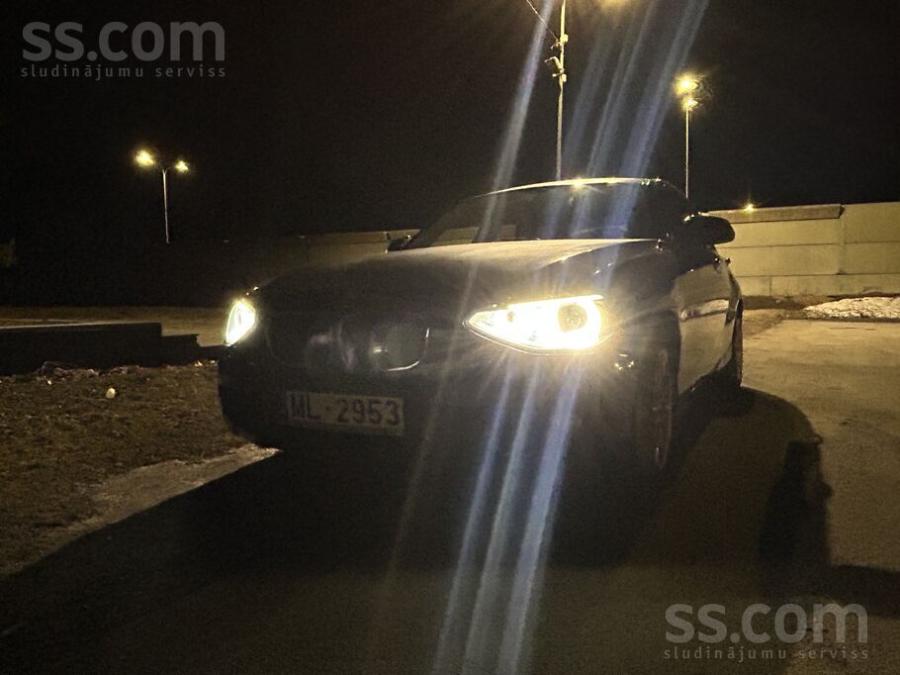 Blue BMW 116 2011 in Riga, with an engine capacity of 2.00 L and mileage of 270 thousand km for 6688 €, photo 12 on AUTOMOTO.COM.LV